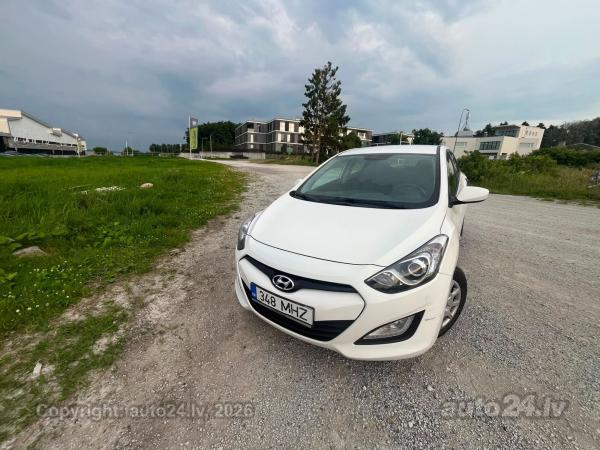Balts Hyundai i30 2013 Tallina, ar dzinēja tilpumu 1.40 L un nobraukumu 154 tūkst. km par 5190 €, foto 2 vietnē AUTOMOTO.COM.LV