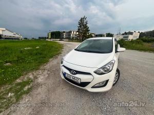 Белый Хендай i30 2013 в Таллин, объемом двигателя 1.40 л и пробегом 154 тыс. км за 5190 €, фото 3 на AUTOMOTO.COM.LV