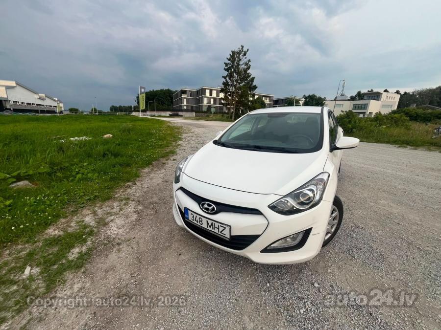 Белый Хендай i30 2013 в Таллин, объемом двигателя 1.40 л и пробегом 154 тыс. км за 5190 €, фото 3 на AUTOMOTO.COM.LV
