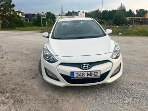Белый Хендай i30 2013 в Таллин, объемом двигателя 1.40 л и пробегом 154 тыс. км за 5190 €, фото 5 на AUTOMOTO.COM.LV