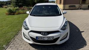 Белый Хендай i30 2013 в Электренай, объемом двигателя 1.40 л и пробегом 240 тыс. км за 3900 €, фото 3 на AUTOMOTO.COM.LV