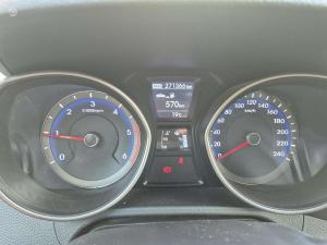 Balts Hyundai i30 2013 Šauļi, ar dzinēja tilpumu 1.58 L un nobraukumu 271 tūkst. km par 4200 €, foto 13 vietnē AUTOMOTO.COM.LV