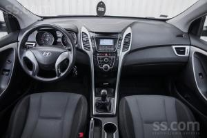 Белый Хендай i30 2014 в Рига, объемом двигателя 1.40 л и пробегом 224 тыс. км за 3990 €, фото 10 на AUTOMOTO.COM.LV