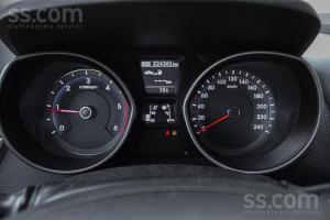 Белый Хендай i30 2014 в Рига, объемом двигателя 1.40 л и пробегом 224 тыс. км за 3990 €, фото 12 на AUTOMOTO.COM.LV