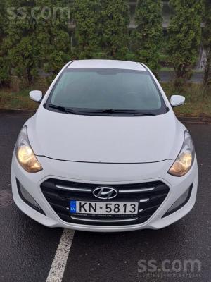 Balts Hyundai i30 2016 Rīga, ar dzinēja tilpumu 1.40 L un nobraukumu 263 tūkst. km par 3600 €, foto 4 vietnē AUTOMOTO.COM.LV