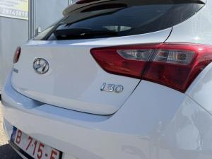 Белый Хендай i30 2016 в Рига, объемом двигателя 1.40 л и пробегом 165 тыс. км за 7500 €, фото 12 на AUTOMOTO.COM.LV