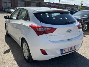 Белый Хендай i30 2016 в Рига, объемом двигателя 1.40 л и пробегом 165 тыс. км за 7500 €, фото 28 на AUTOMOTO.COM.LV