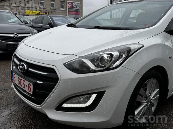 Белый Хендай i30 2016 в Даугавпилс, объемом двигателя 1.40 л и пробегом 0 тыс. км за 5950 €, фото 9 на AUTOMOTO.COM.LV