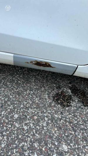 Balts Hyundai i30 2016 Viļņa, ar dzinēja tilpumu 1.58 L un nobraukumu 312 tūkst. km par 2999 €, foto 5 vietnē AUTOMOTO.COM.LV
