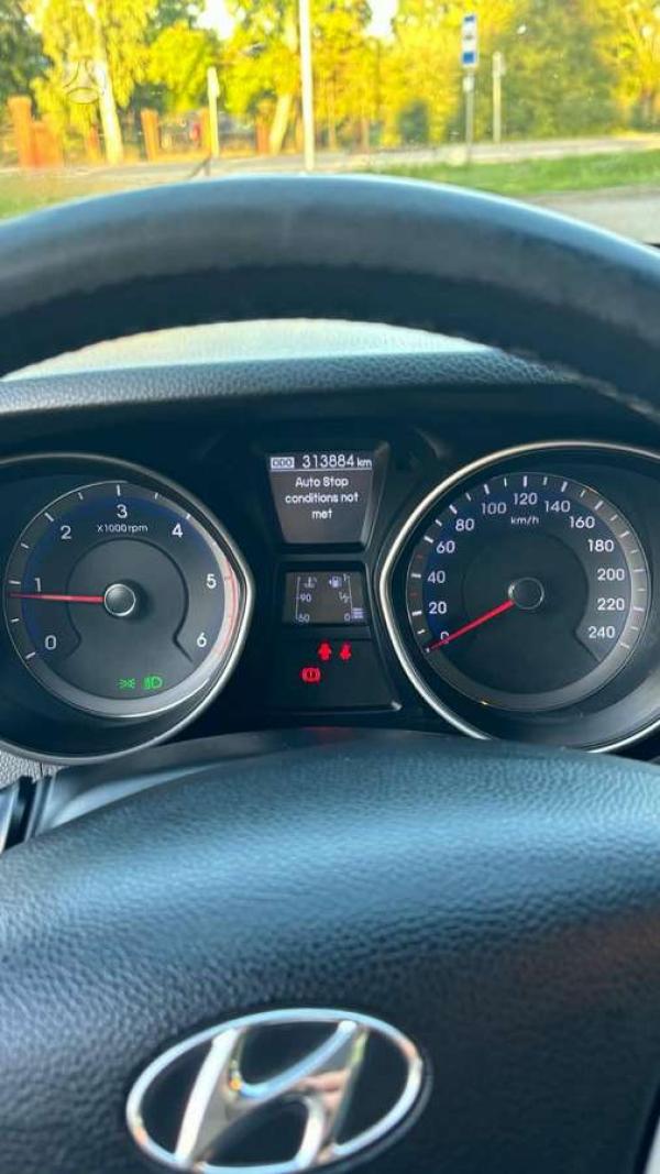 Белый Хендай i30 2016 в Вильнюс, объемом двигателя 1.58 л и пробегом 312 тыс. км за 2999 €, фото 7 на AUTOMOTO.COM.LV