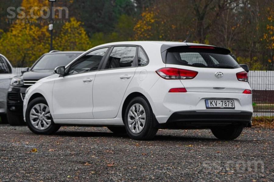 Balts Hyundai i30 2017 Rīga, ar dzinēja tilpumu 1.40 L un nobraukumu 203 tūkst. km par 6590 €, foto 4 vietnē AUTOMOTO.COM.LV