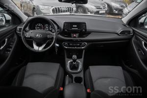 Balts Hyundai i30 2017 Rīga, ar dzinēja tilpumu 1.40 L un nobraukumu 203 tūkst. km par 6590 €, foto 9 vietnē AUTOMOTO.COM.LV