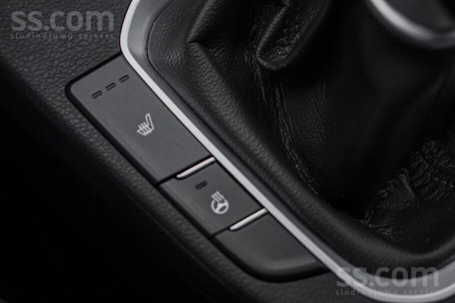 Balts Hyundai i30 2017 Rīga, ar dzinēja tilpumu 1.40 L un nobraukumu 203 tūkst. km par 6590 €, foto 18 vietnē AUTOMOTO.COM.LV