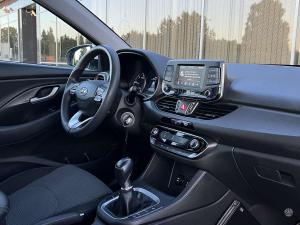 Белый Хендай i30 2017 в Паневежис, объемом двигателя 1.58 л и пробегом 247 тыс. км за 6500 €, фото 10 на AUTOMOTO.COM.LV
