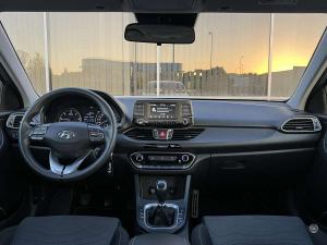 Белый Хендай i30 2017 в Паневежис, объемом двигателя 1.58 л и пробегом 247 тыс. км за 6500 €, фото 12 на AUTOMOTO.COM.LV