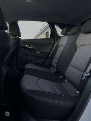 Белый Хендай i30 2017 в Паневежис, объемом двигателя 1.58 л и пробегом 247 тыс. км за 6500 €, фото 25 на AUTOMOTO.COM.LV