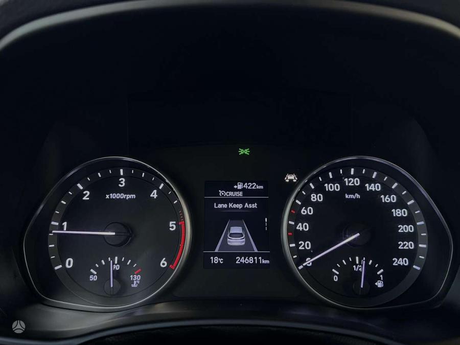 Белый Хендай i30 2017 в Паневежис, объемом двигателя 1.58 л и пробегом 247 тыс. км за 6000 €, фото 17 на AUTOMOTO.COM.LV