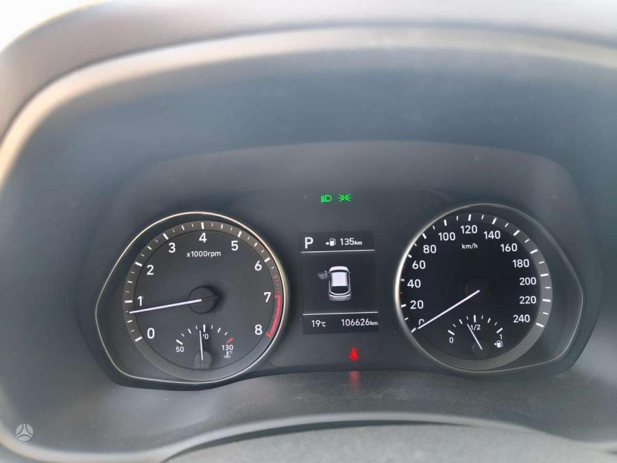 White Hyundai i30 2017 in Alytus, with an engine capacity of 1.35 L and mileage of 107 thousand km for 9500 €, photo 11 on AUTOMOTO.COM.LV