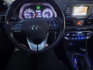 White Hyundai i30 2017 in Alytus, with an engine capacity of 1.35 L and mileage of 107 thousand km for 9500 €, photo 19 on AUTOMOTO.COM.LV