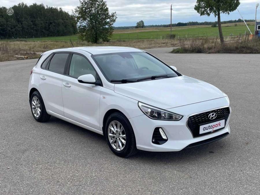 Balts Hyundai i30 2018 Ukmergė, ar dzinēja tilpumu 1.37 L un nobraukumu 163 tūkst. km par 6999 €, foto 3 vietnē AUTOMOTO.COM.LV