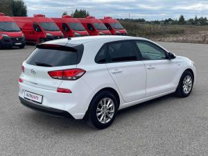 Balts Hyundai i30 2018 Ukmergė, ar dzinēja tilpumu 1.37 L un nobraukumu 163 tūkst. km par 6999 €, foto 4 vietnē AUTOMOTO.COM.LV