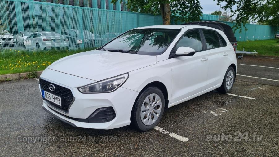 Balts Hyundai i30 2018 Tallina, ar dzinēja tilpumu 1.40 L un nobraukumu 204 tūkst. km par 6990 €, foto 1 vietnē AUTOMOTO.COM.LV