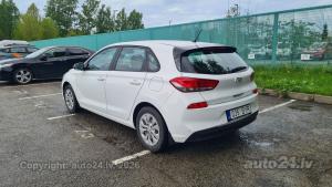 Balts Hyundai i30 2018 Tallina, ar dzinēja tilpumu 1.40 L un nobraukumu 204 tūkst. km par 6990 €, foto 4 vietnē AUTOMOTO.COM.LV