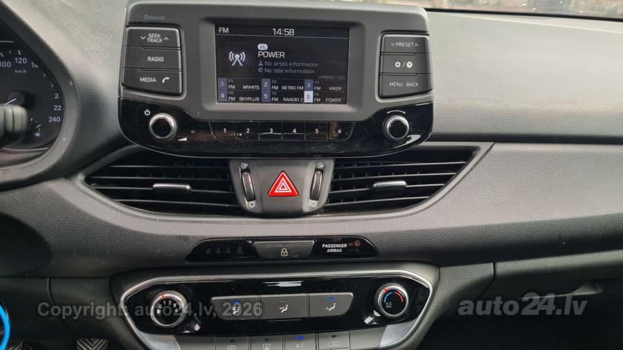 Balts Hyundai i30 2018 Tallina, ar dzinēja tilpumu 1.40 L un nobraukumu 204 tūkst. km par 6990 €, foto 13 vietnē AUTOMOTO.COM.LV
