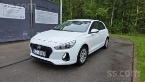 White Hyundai i30 2018 in Riga, with an engine capacity of 1.60 L and mileage of 147 thousand km for 7500 €, photo  on AUTOMOTO.COM.LV