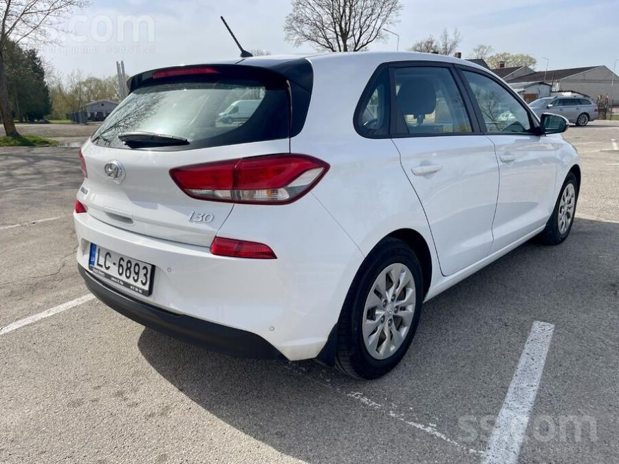 Balts Hyundai i30 2018 Rīga, ar dzinēja tilpumu 1.60 L un nobraukumu 147 tūkst. km par 6900 €, foto 5 vietnē AUTOMOTO.COM.LV
