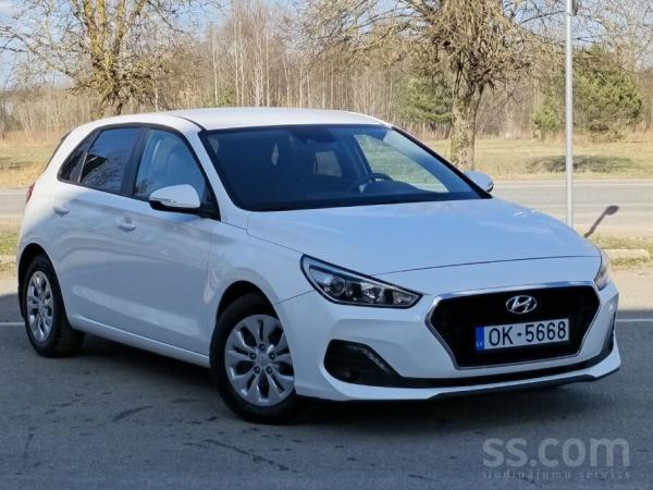 White Hyundai i30 2018 in Ogre, with an engine capacity of 1.60 L and mileage of 173 thousand km for 6570 €, photo 1 on AUTOMOTO.COM.LV