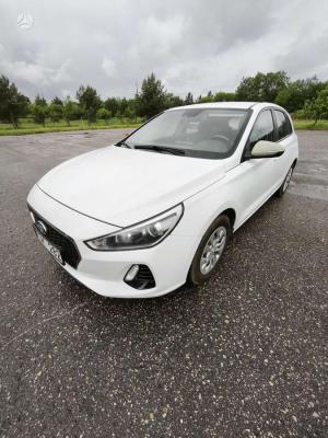 Balts Hyundai i30 2018 Utena, ar dzinēja tilpumu 1.58 L un nobraukumu 209 tūkst. km par 6500 €, foto  vietnē AUTOMOTO.COM.LV