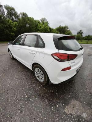 Balts Hyundai i30 2018 Utena, ar dzinēja tilpumu 1.58 L un nobraukumu 209 tūkst. km par 6500 €, foto 5 vietnē AUTOMOTO.COM.LV