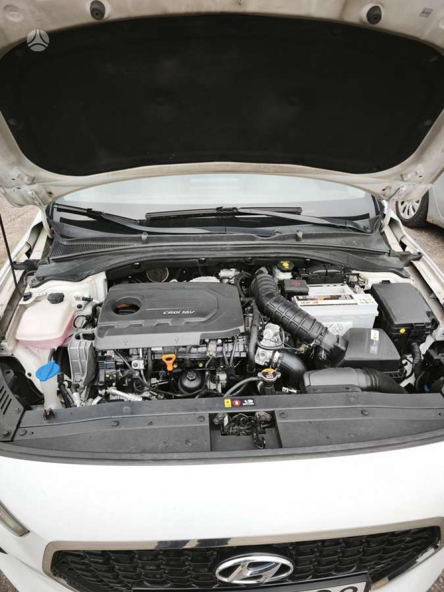 Balts Hyundai i30 2018 Utena, ar dzinēja tilpumu 1.58 L un nobraukumu 209 tūkst. km par 6500 €, foto 10 vietnē AUTOMOTO.COM.LV