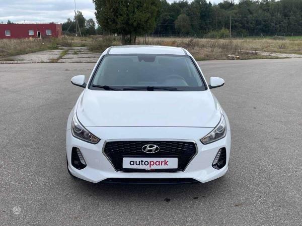 Balts Hyundai i30 2018 Ukmergė, ar dzinēja tilpumu 1.37 L un nobraukumu 163 tūkst. km par 5999 €, foto 2 vietnē AUTOMOTO.COM.LV