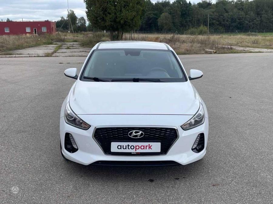 Balts Hyundai i30 2018 Ukmergė, ar dzinēja tilpumu 1.37 L un nobraukumu 163 tūkst. km par 5999 €, foto 3 vietnē AUTOMOTO.COM.LV
