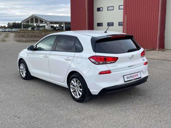 Balts Hyundai i30 2018 Ukmergė, ar dzinēja tilpumu 1.37 L un nobraukumu 163 tūkst. km par 5999 €, foto 5 vietnē AUTOMOTO.COM.LV
