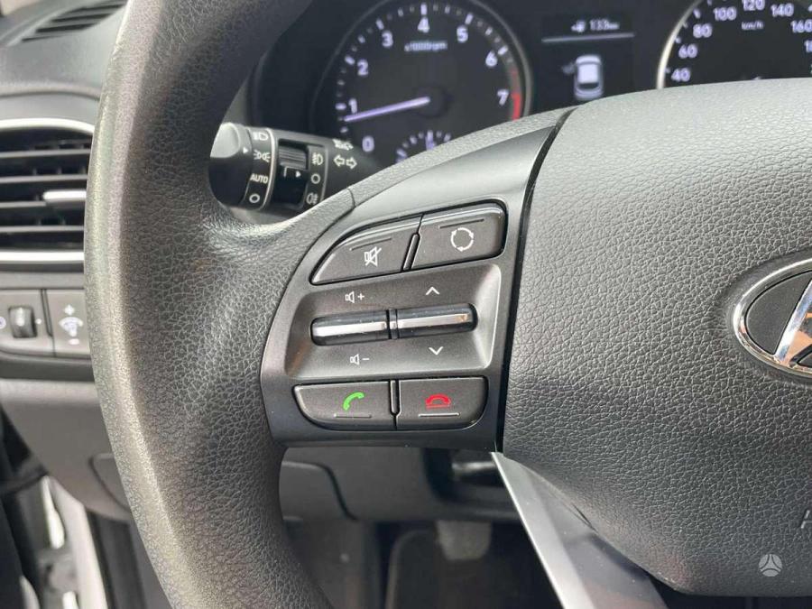 Balts Hyundai i30 2018 Ukmergė, ar dzinēja tilpumu 1.37 L un nobraukumu 163 tūkst. km par 5999 €, foto 14 vietnē AUTOMOTO.COM.LV
