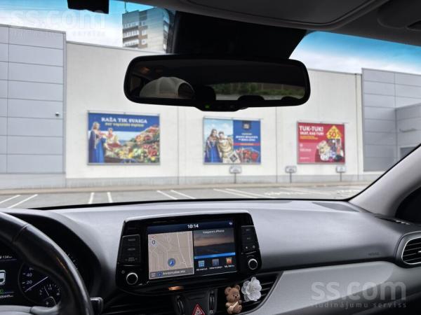 Balts Hyundai i30 2018 Rīga, ar dzinēja tilpumu 1.40 L un nobraukumu 105 tūkst. km par 13790 €, foto 8 vietnē AUTOMOTO.COM.LV