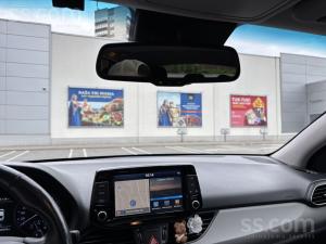 Белый Хендай i30 2018 в Рига, объемом двигателя 1.40 л и пробегом 105 тыс. км за 13790 €, фото 9 на AUTOMOTO.COM.LV
