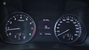 White Hyundai i30 2018 in Ukmerge, with an engine capacity of 1.37 L and mileage of 204 thousand km for 5900 €, photo 12 on AUTOMOTO.COM.LV
