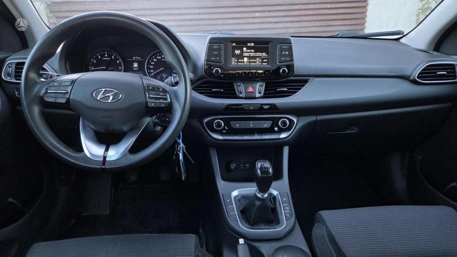 Balts Hyundai i30 2018 Ukmergė, ar dzinēja tilpumu 1.37 L un nobraukumu 204 tūkst. km par 5900 €, foto 13 vietnē AUTOMOTO.COM.LV