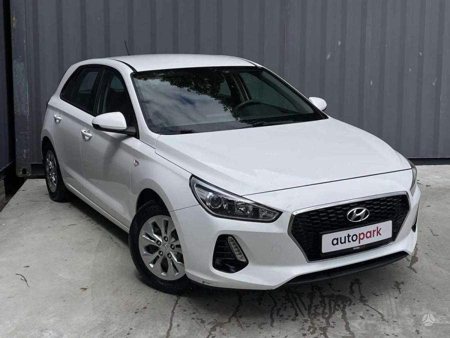 Белый Хендай i30 2018 в Вильнюс, объемом двигателя 1.37 л и пробегом 136 тыс. км за 6990 €, фото 3 на AUTOMOTO.COM.LV