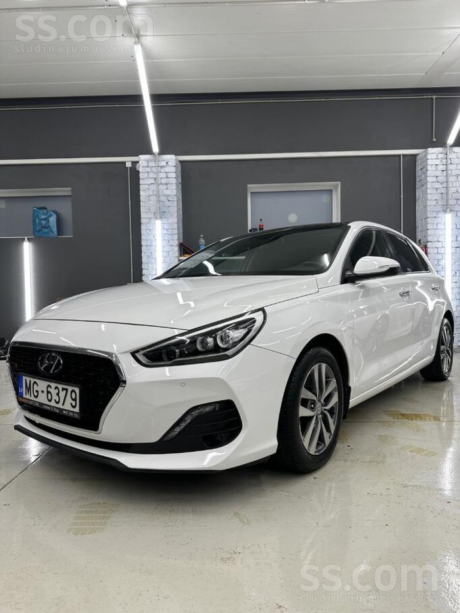 White Hyundai i30 2019 in Riga, with an engine capacity of 1.40 L and mileage of 68 thousand km for 14499 €, photo 2 on AUTOMOTO.COM.LV