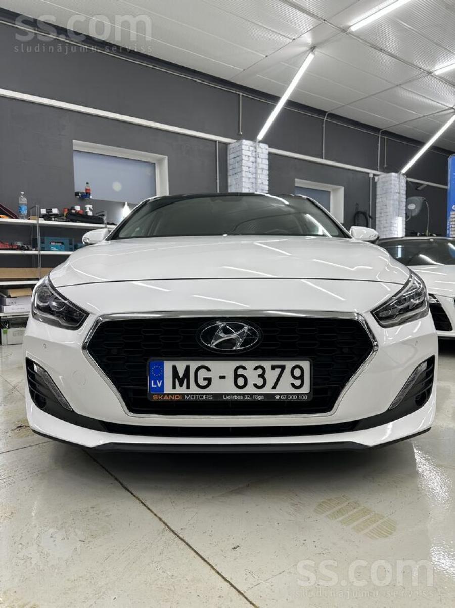 White Hyundai i30 2019 in Riga, with an engine capacity of 1.40 L and mileage of 68 thousand km for 14499 €, photo 3 on AUTOMOTO.COM.LV