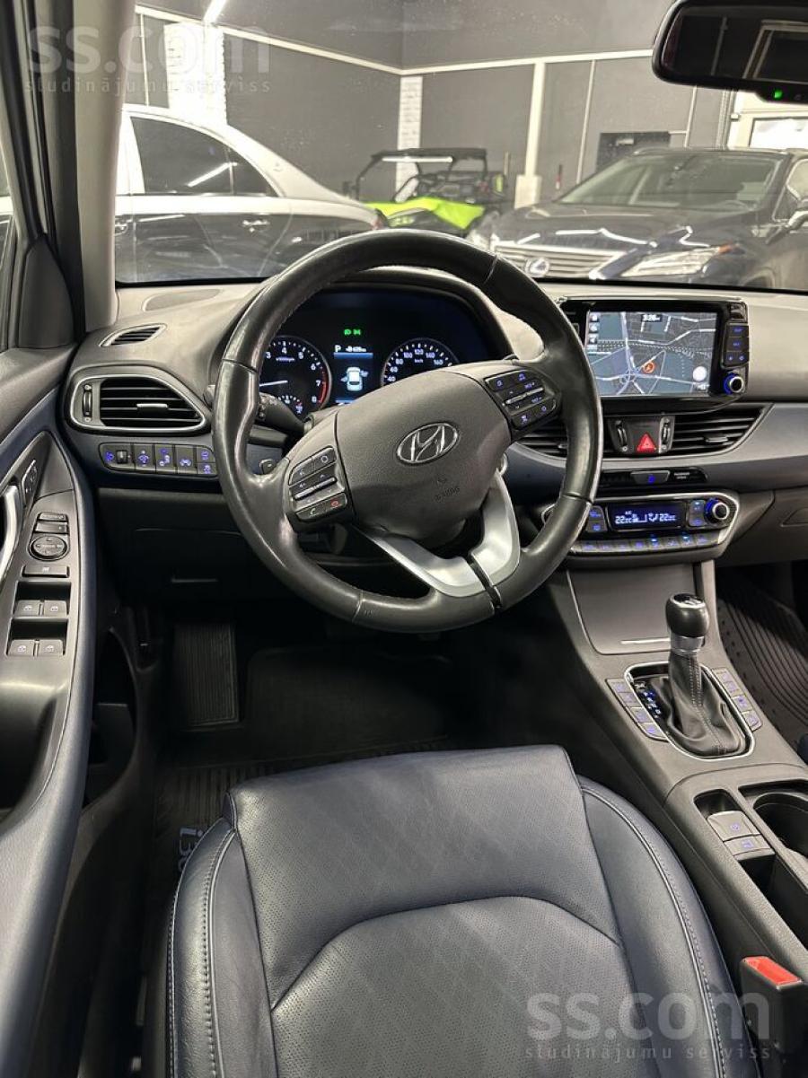White Hyundai i30 2019 in Riga, with an engine capacity of 1.40 L and mileage of 68 thousand km for 14499 €, photo 9 on AUTOMOTO.COM.LV