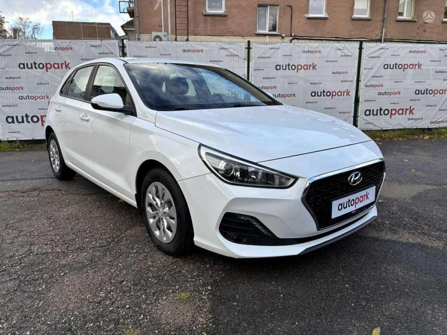 Balts Hyundai i30 2019 Klaipėda, ar dzinēja tilpumu 1.37 L un nobraukumu 98 tūkst. km par 7900 €, foto 2 vietnē AUTOMOTO.COM.LV