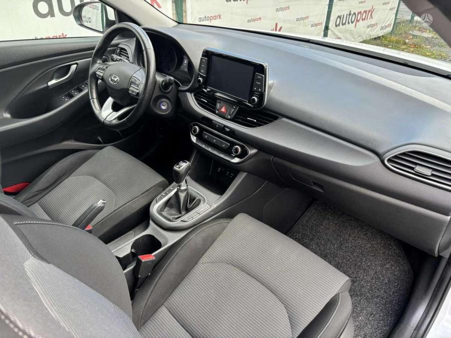Balts Hyundai i30 2019 Klaipėda, ar dzinēja tilpumu 1.37 L un nobraukumu 98 tūkst. km par 7900 €, foto 7 vietnē AUTOMOTO.COM.LV