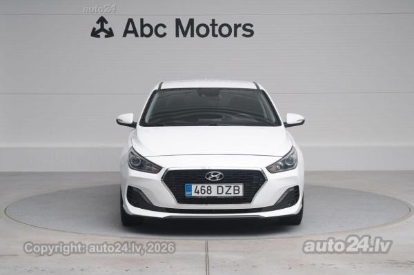 Balts Hyundai i30 2019 Tallina, ar dzinēja tilpumu 1.60 L un nobraukumu 143 tūkst. km par 11890 €, foto 2 vietnē AUTOMOTO.COM.LV