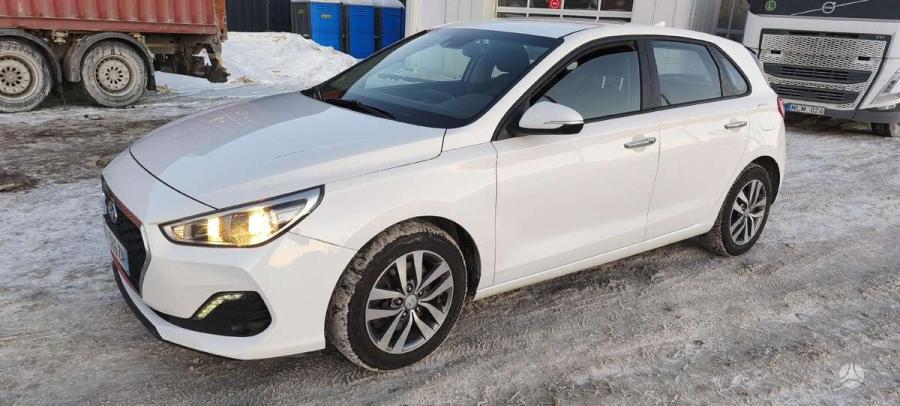 Balts Hyundai i30 2019 Tauragė, ar dzinēja tilpumu 1.60 L un nobraukumu 250 tūkst. km par 6400 €, foto 1 vietnē AUTOMOTO.COM.LV
